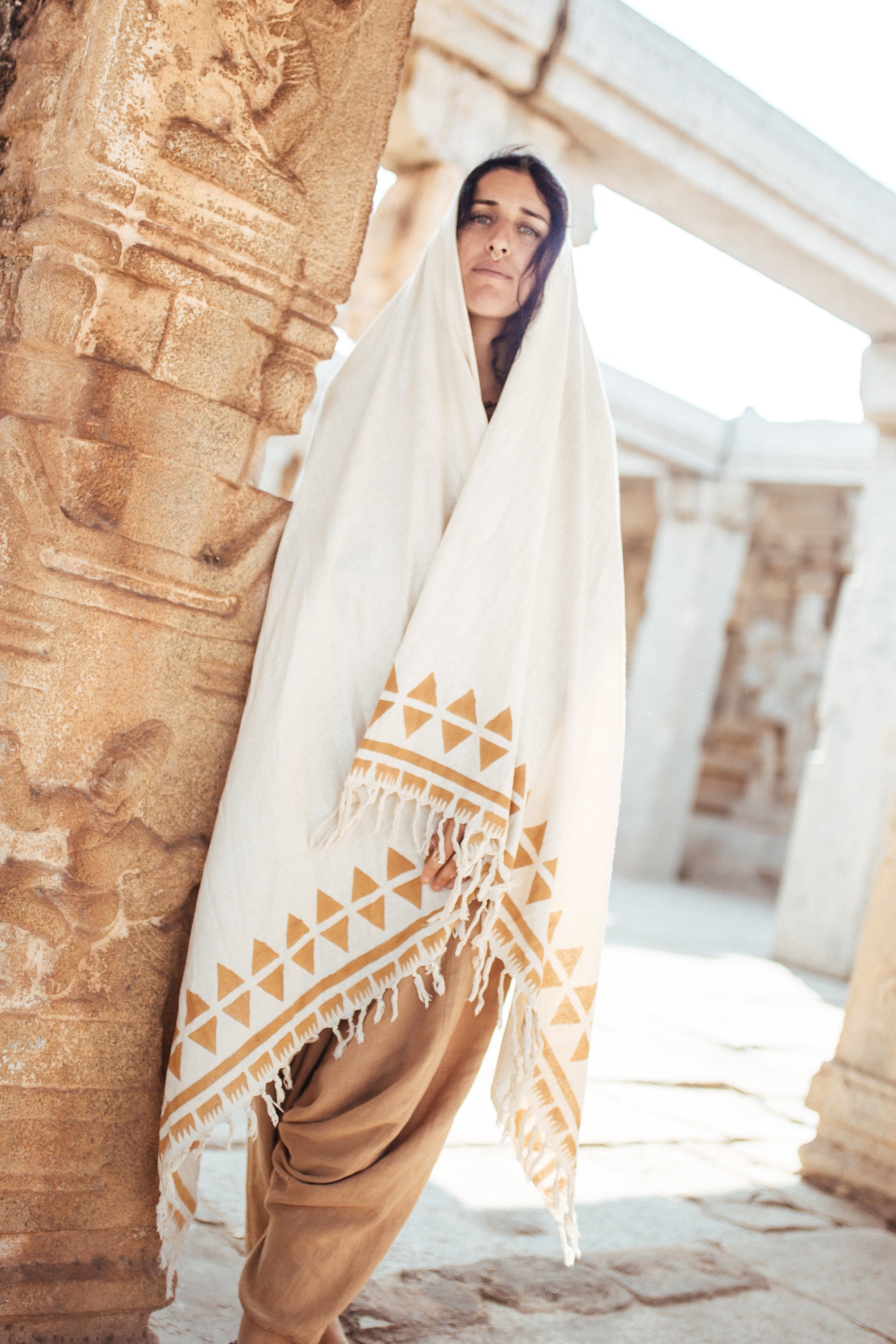 Scarves & Shawls – Primitive Tribal Craft